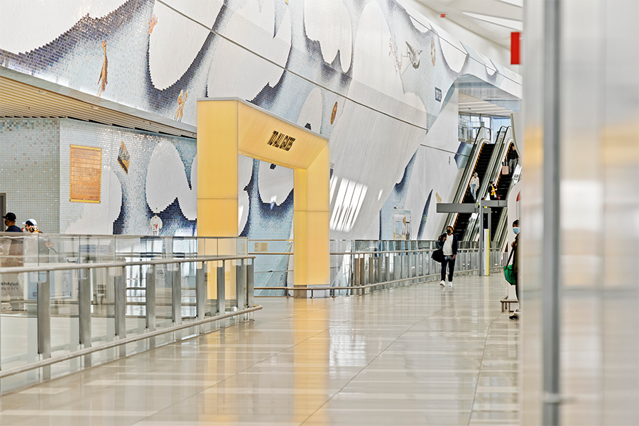 Backlit Acrylic Columns | GPI Design